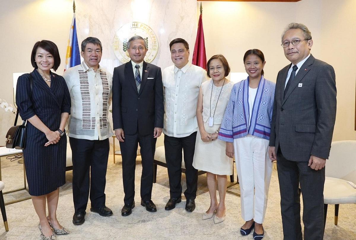Singapore FM pays courtesy call on PH senators | Photos | GMA News Online