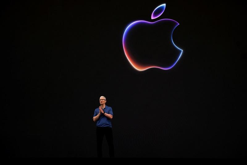 Apple unveils 'Apple Intelligence' AI | GMA News Online Apple unveils 'Apple Intelligence' AI | GMA News Online