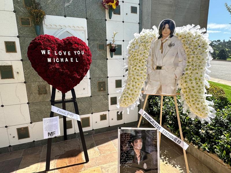 michael jackson commemorated