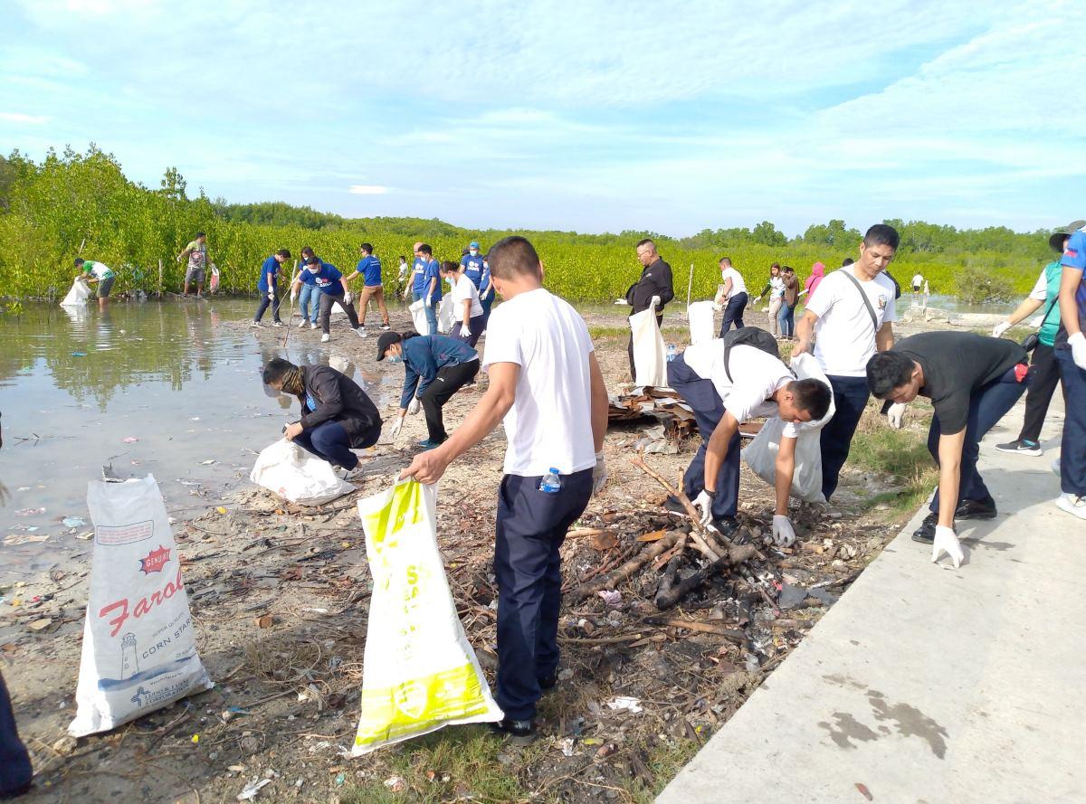 11K volunteers join coastal cleanup for World Oceans Day, Coral ...
