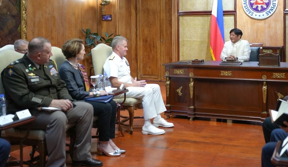 Indo-Pacific Command chief Paparo pays courtesy call on Marcos | GMA ...