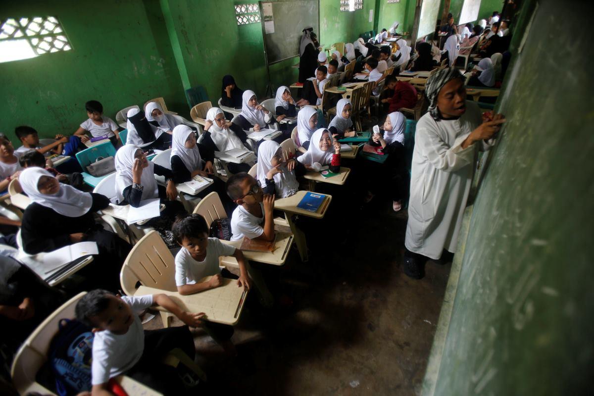 Madrasah classes start in Manila | Photos | GMA News Online