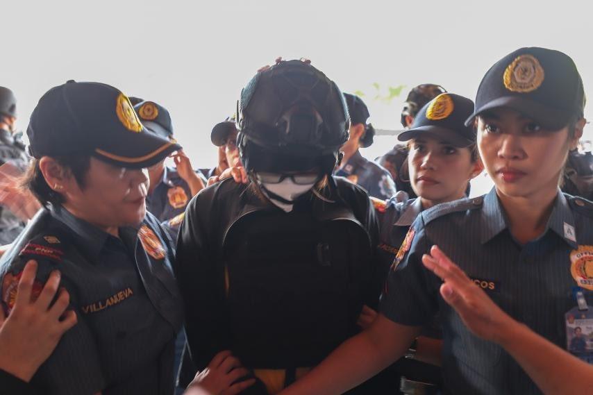 Alice Guo arrives at the Senate | Photos | GMA News Online