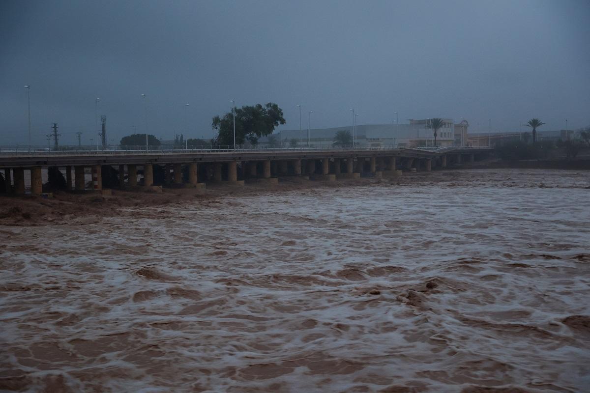 Spain’s deadliest floods in decades kill at least 64 people | GMA News Online
