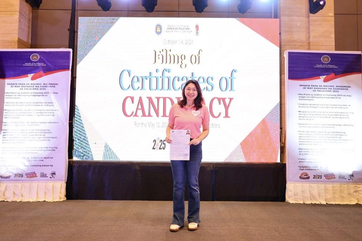 Taguig Mayor Lani Cayetano files COC for re-election | GMA News Online