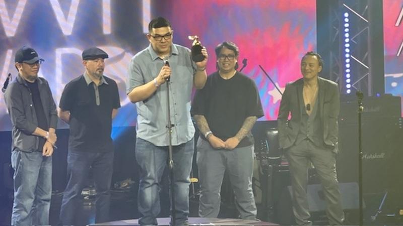 Parokya ni Edgar ginawaran ng Dangal ng Musikang Filipino award | Balitambayan