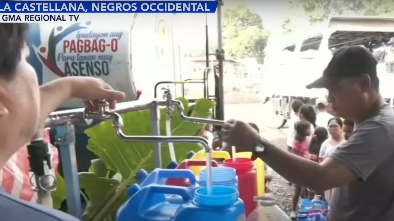 Congestion, food supply add to evacuees’ woes amid Kanlaon Volcano eruption | GMA News Online