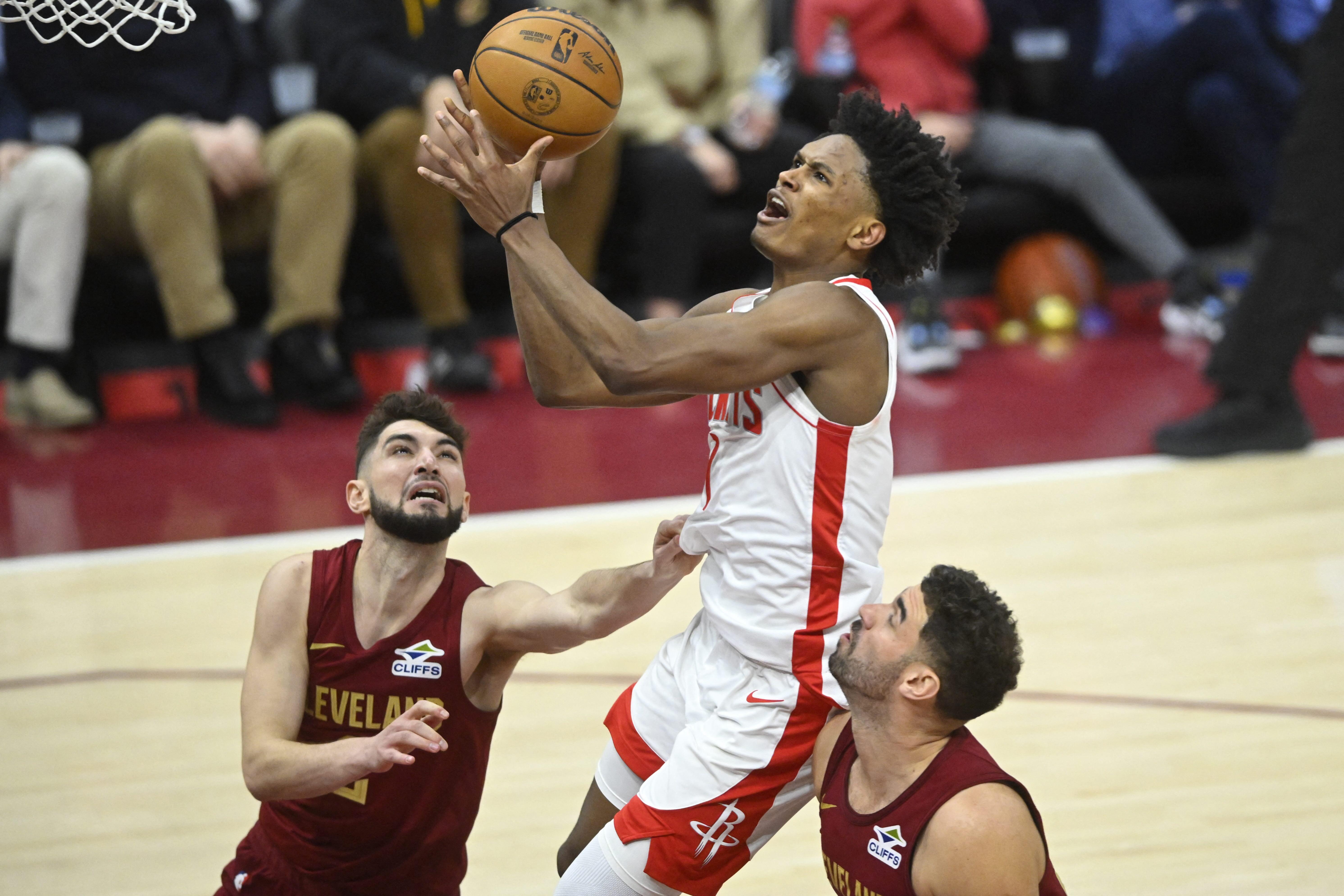 NBA: Amen Thompson helps Rockets complete sweep of Cavaliers | GMA News ...