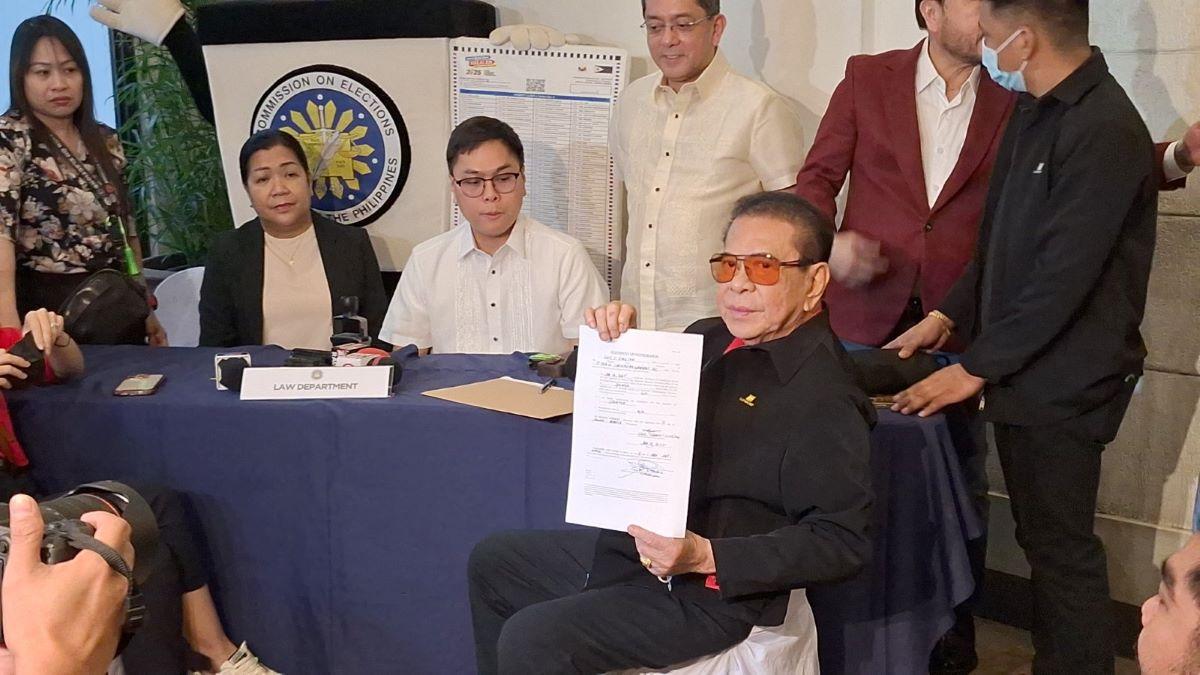 Chavit Singson officially withdraws from 2025 Senate race | GMA News Online