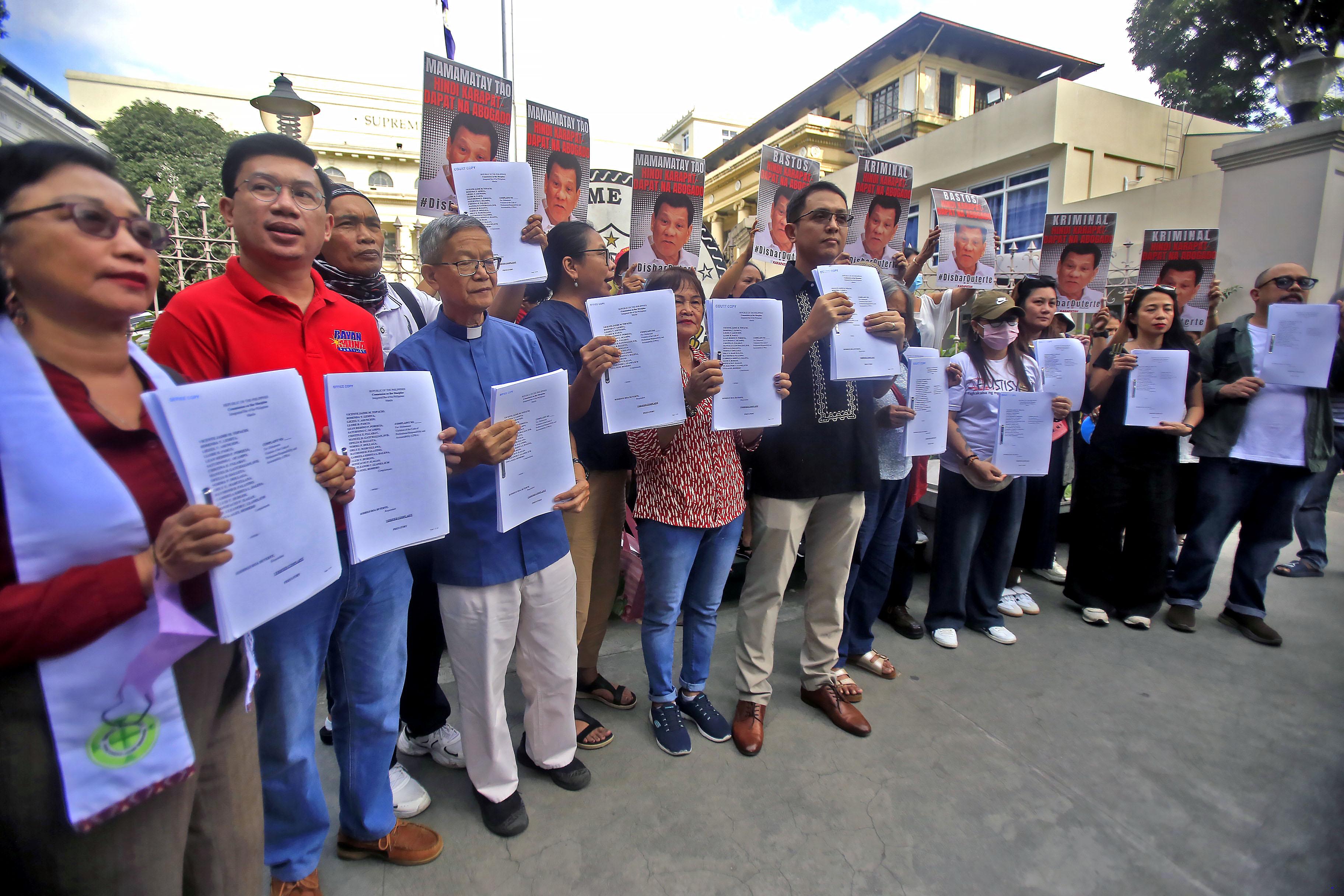 Disbarment complaint filed vs. Ex-Pres. Duterte | Photos | GMA News Online