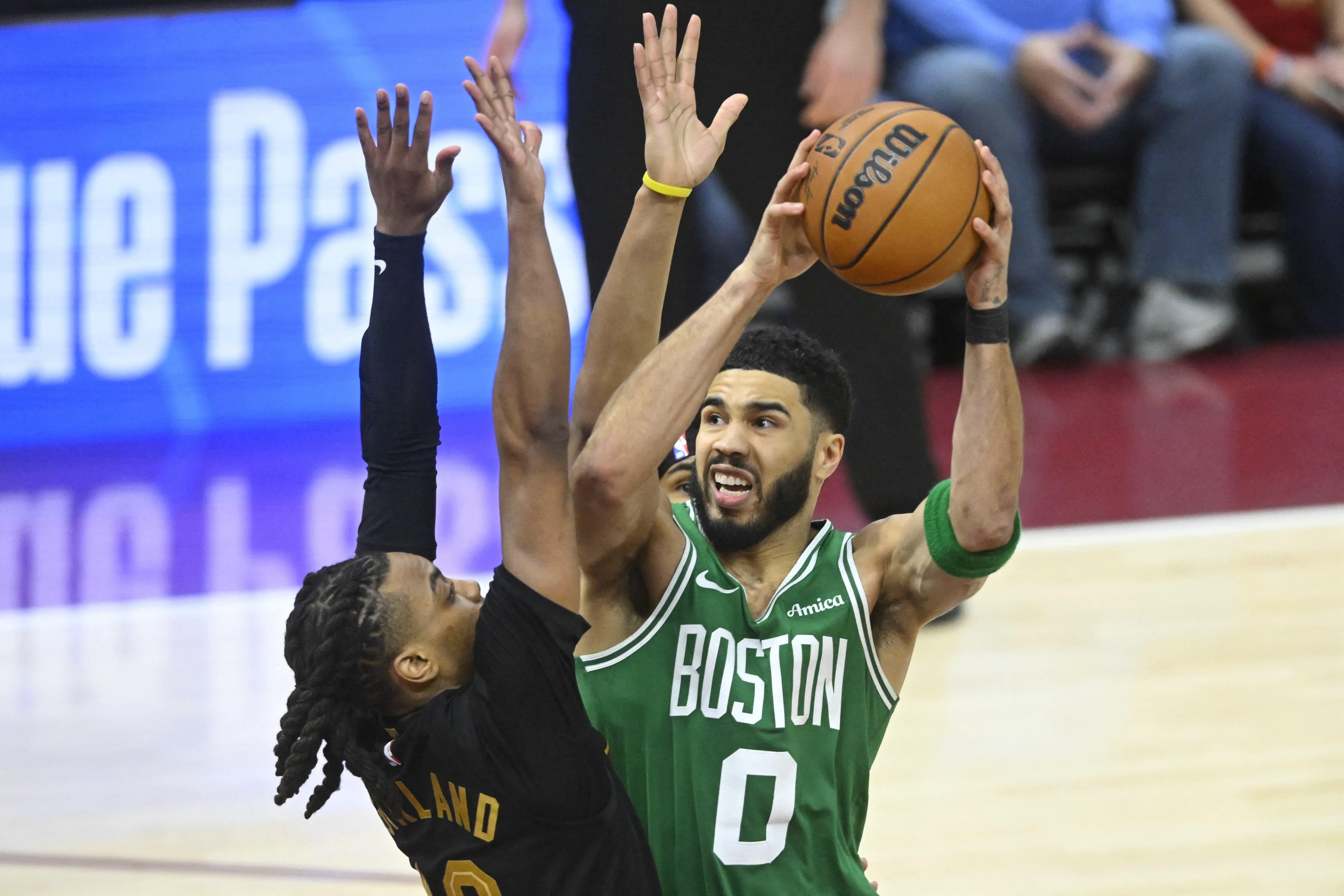 NBA: Celtics handle Cavaliers in battle of East's best | GMA News Online