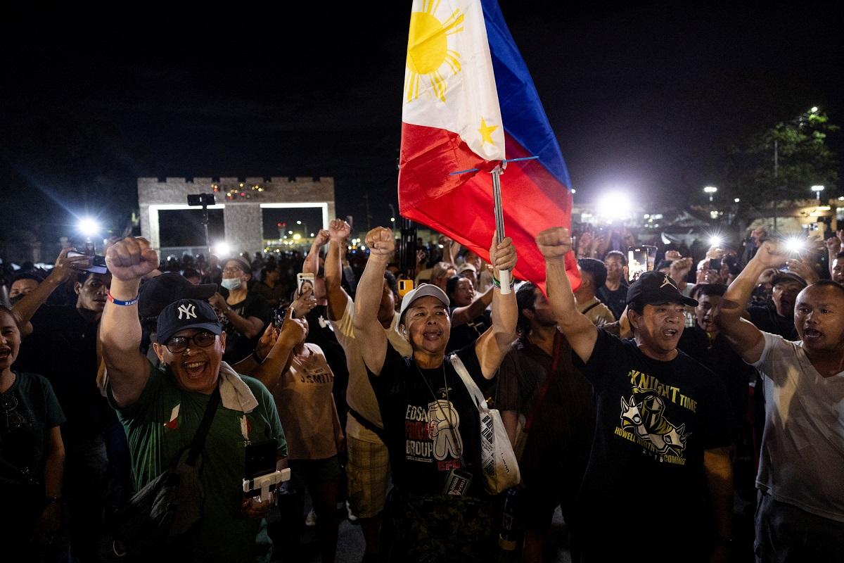 Duterte supporters protest former president’s arrest | Photos | GMA ...