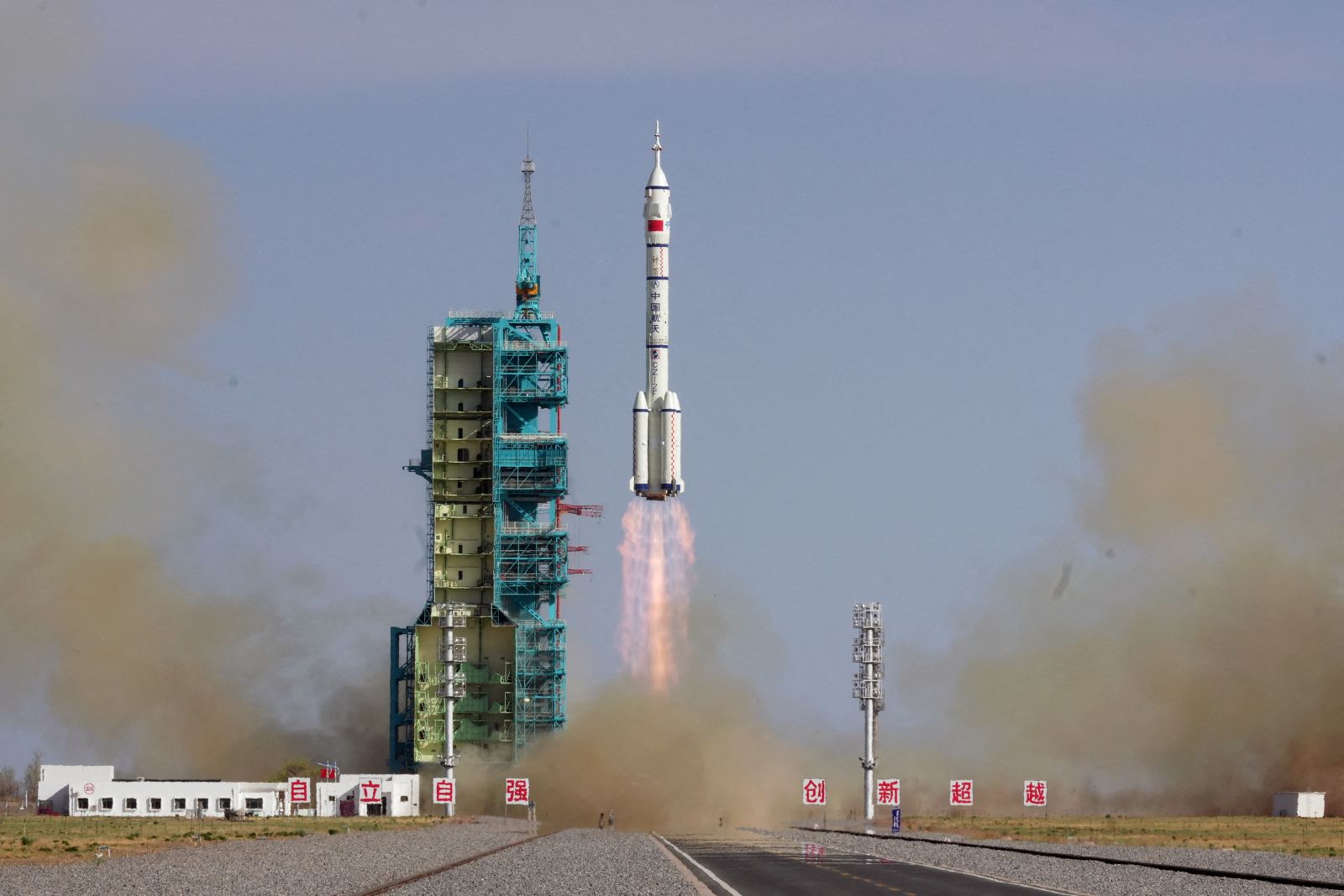 China launches Shenzhou-20 mission to Chinese space station | GMA News Online