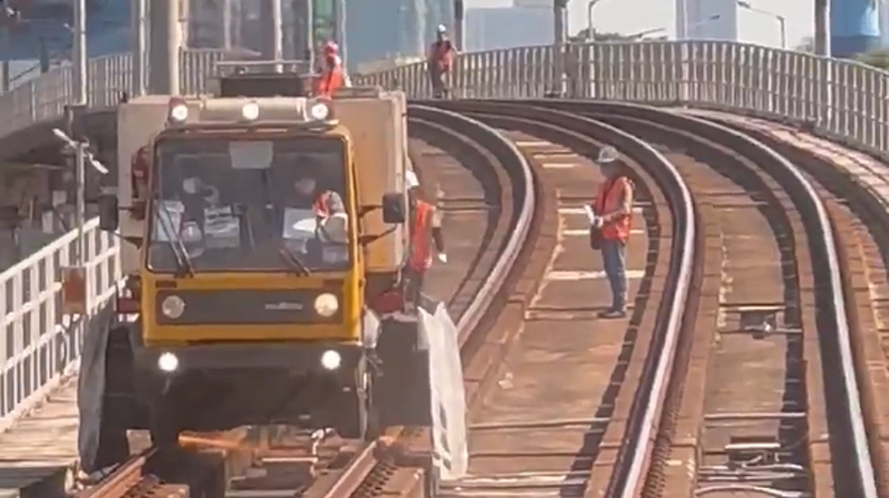 LRT, MRT undergo maintenance during Holy Week | GMA News Online