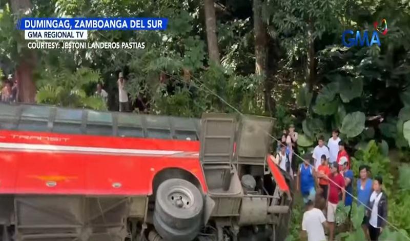 2 dead, several hurt as bus falls off cliff in Zamboanga del Sur | GMA ...
