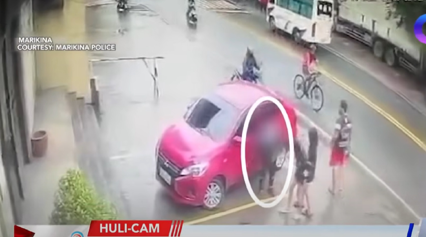 TNVS driver at motorcycle rider, nagsuntukan dahil sa gitgitan sa ...