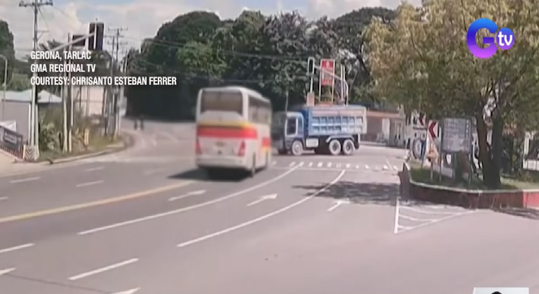 Dump truck at bus, nagsalpukan sa Tarlac; 5 pasahero ng bus, sugatan | Balitambayan