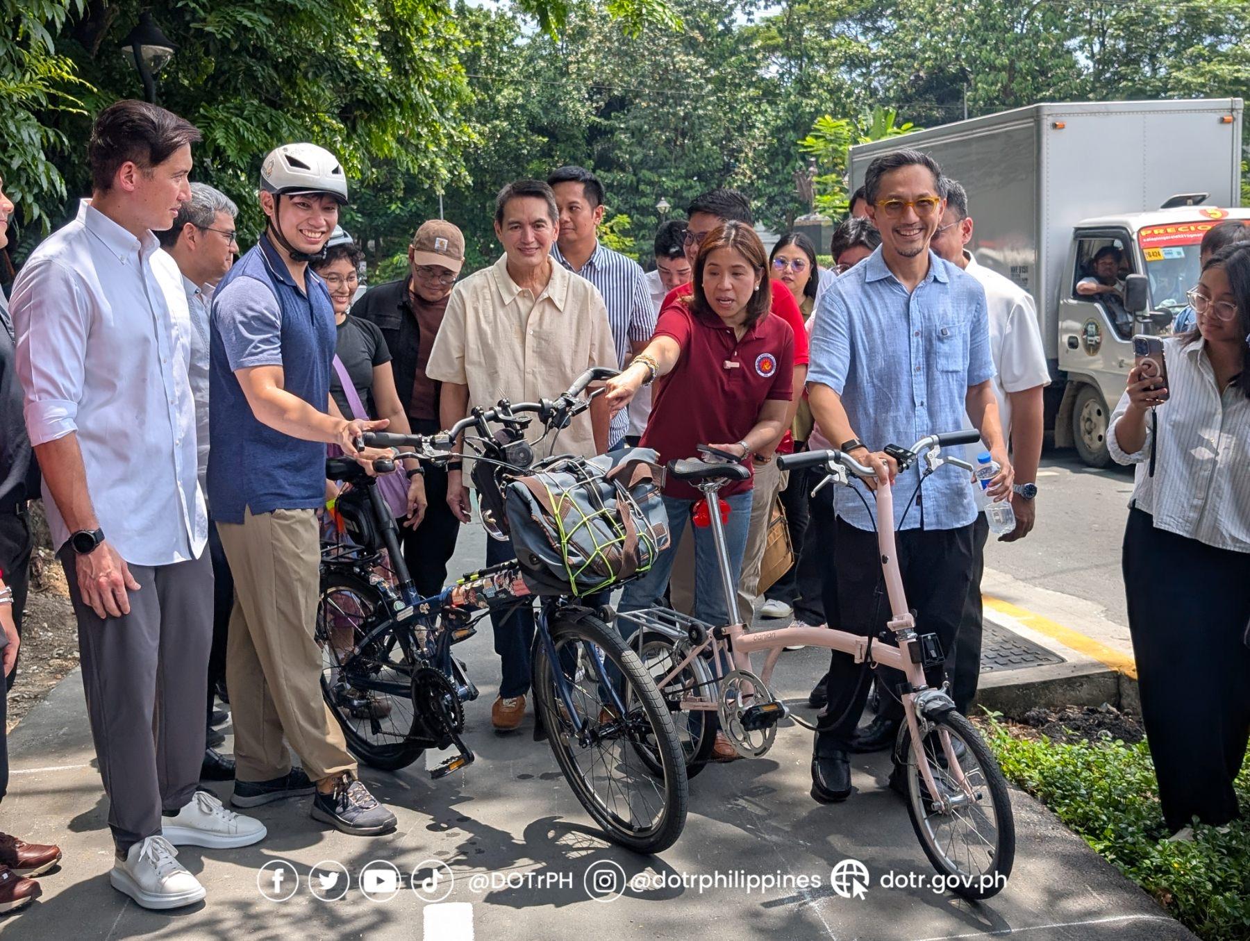 DOTr, Quezon City LGU to improve bike lanes, establish green spaces in city | GMA News Online