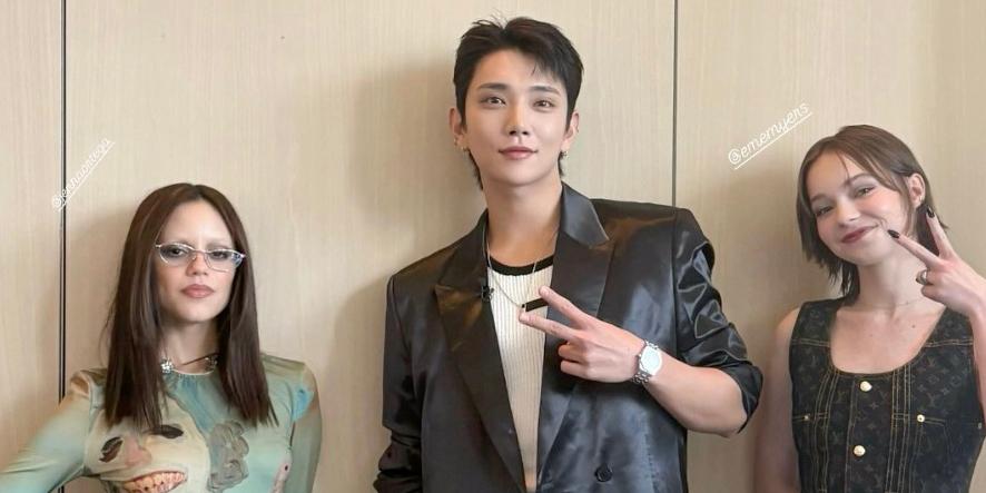 Seventeen's Joshua meets 'Wednesday' stars Jenna Ortega and Emma Myers ...