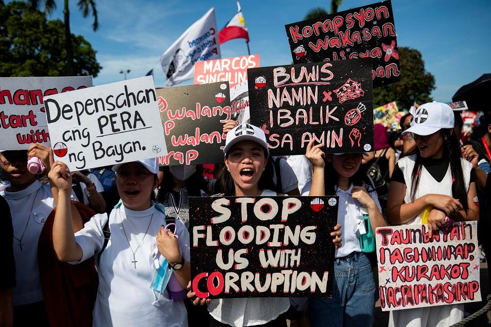 The September 21 rallies | GMA News Online