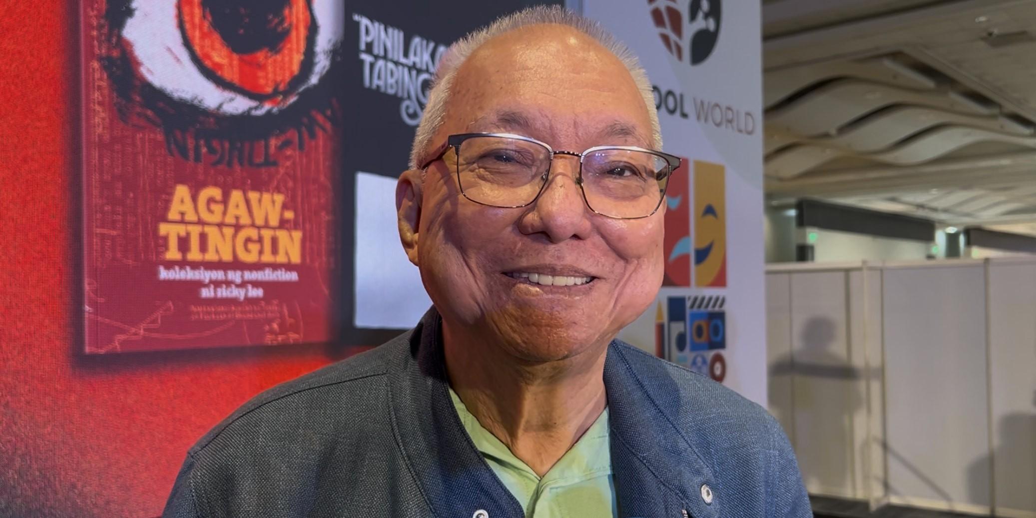 Ricky Lee launches 2 new books ‘Pinilakang Tabing’ and ‘Agaw-Tingin’ at MIBF 2025 | GMA News Online