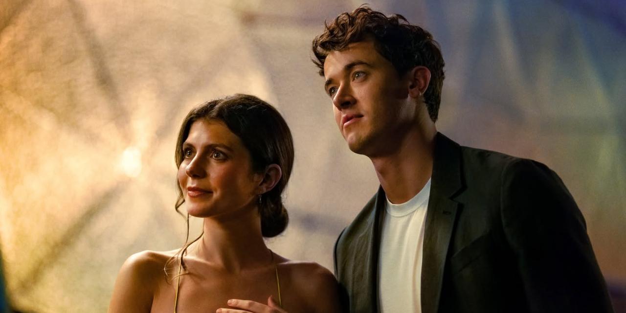 'People We Meet on Vacation': First look at Tom Blyth and Emily Bader as Alex and Poppy | GMA ...