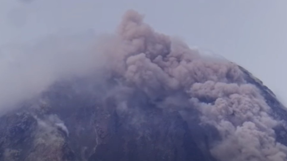 Mayon’s unrest comparable to 2023 eruption – PHIVOLCS | GMA News Online