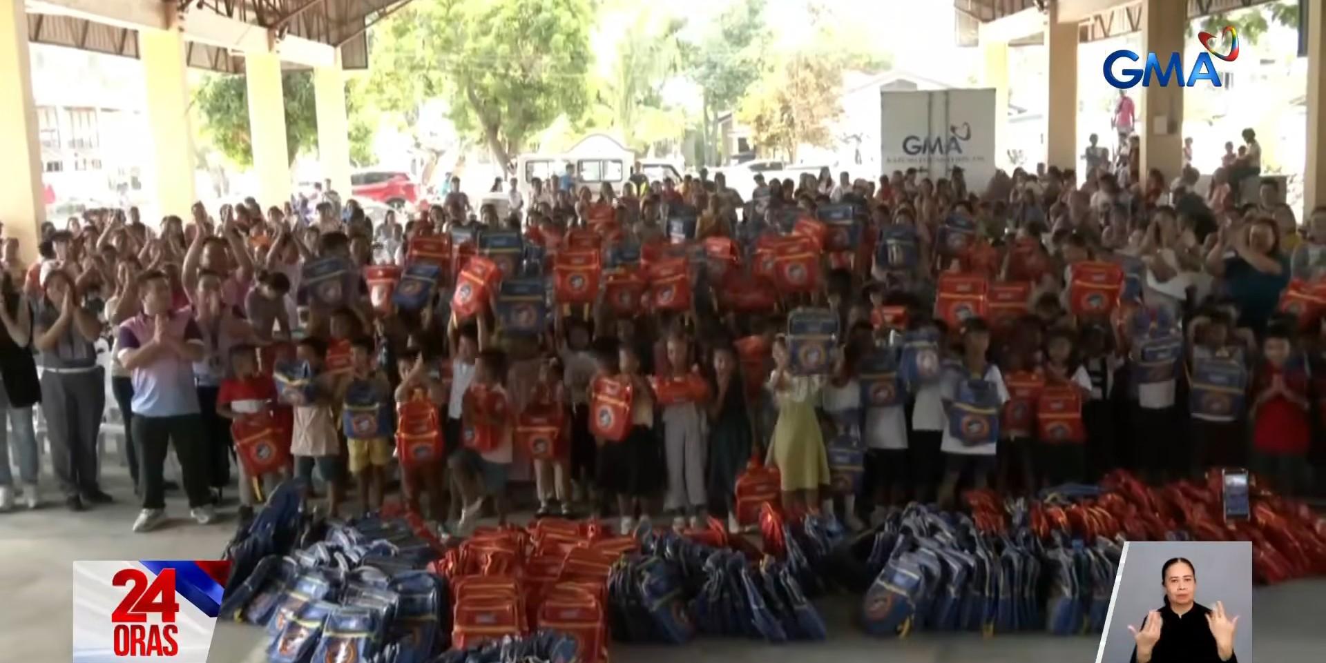 Almost 15k students receive school supplies from GMA Kapuso Foundation ...